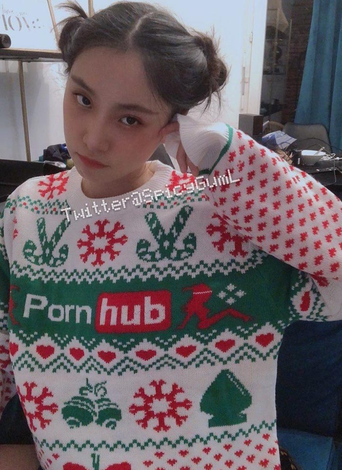 June Liu สาวหมวย อกแซ่บ อวดผลงานสุดสยิว เกินต้านทาน บนโลกออนไลน์